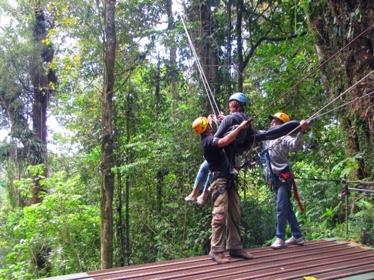 Tout ce qu'il faut savoir sur le canopy au Costa Rica (1/5)